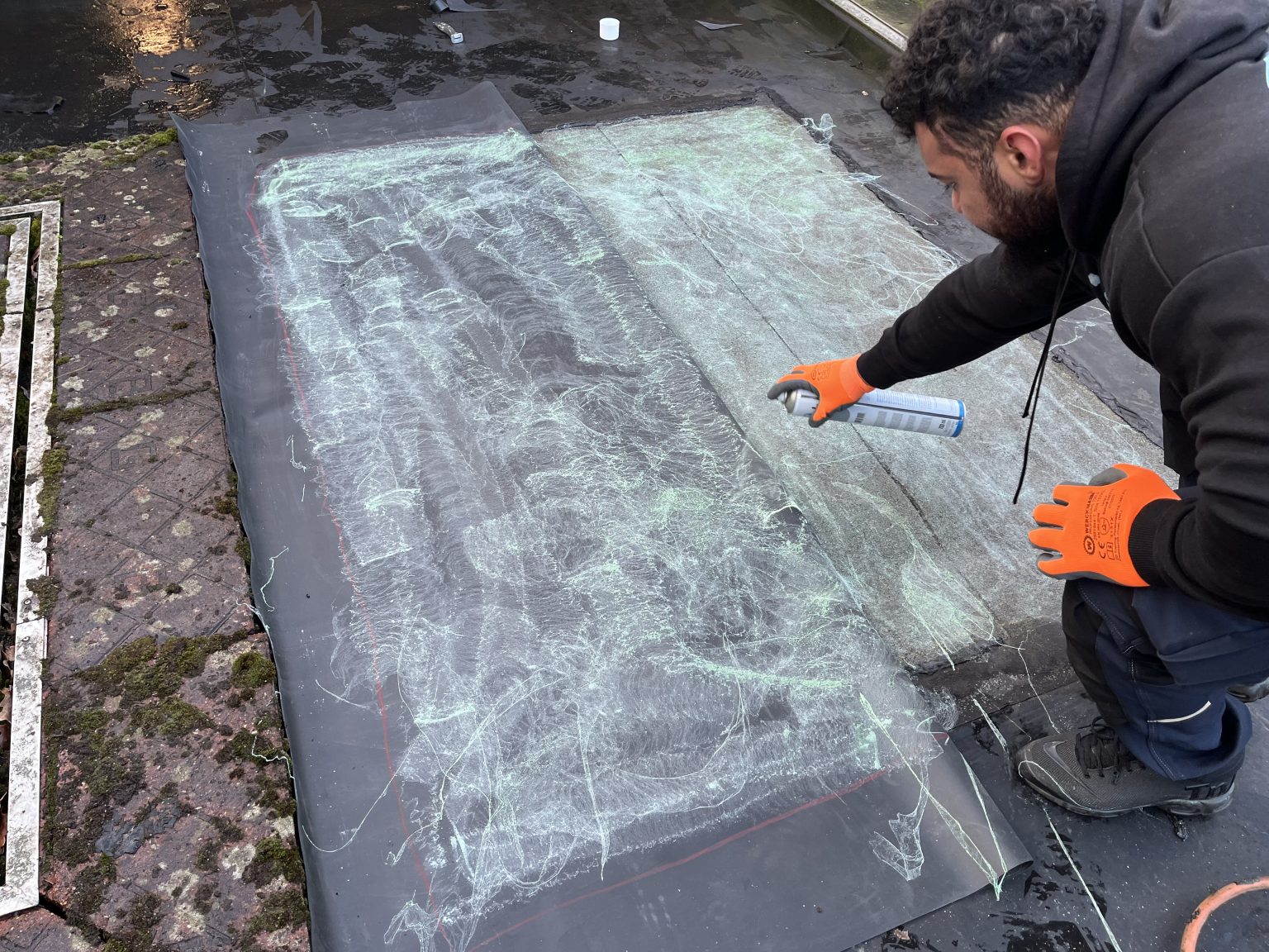 EPDM reparatie Esso Valkenswaard - Ketelaars Dakbedekkingen